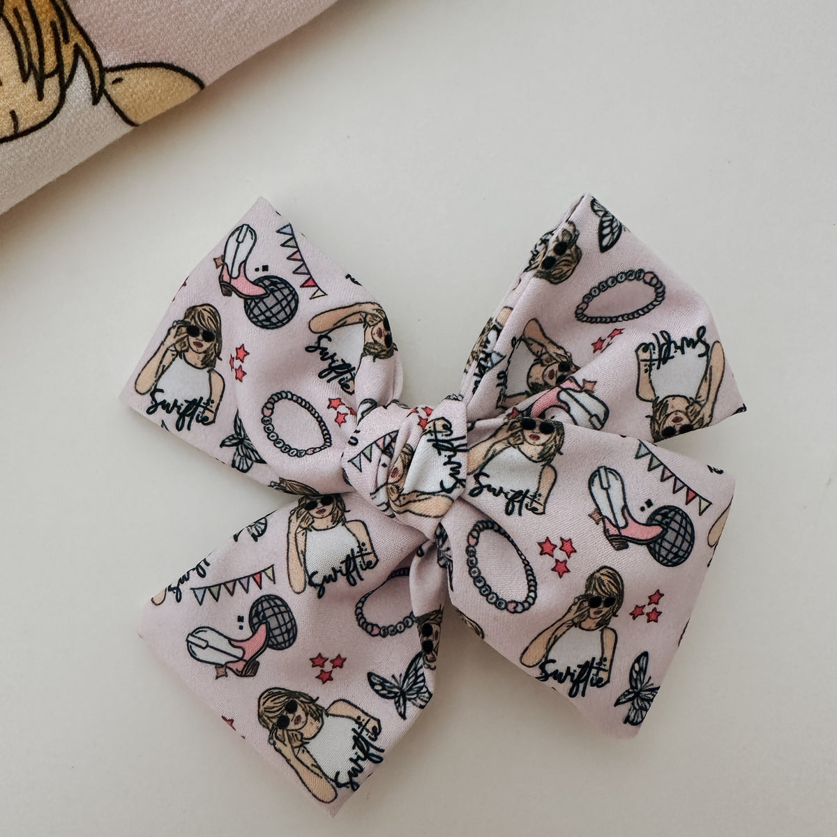 Pink Tay Bow - By Bend & Snap – Dear Aspen Corporation