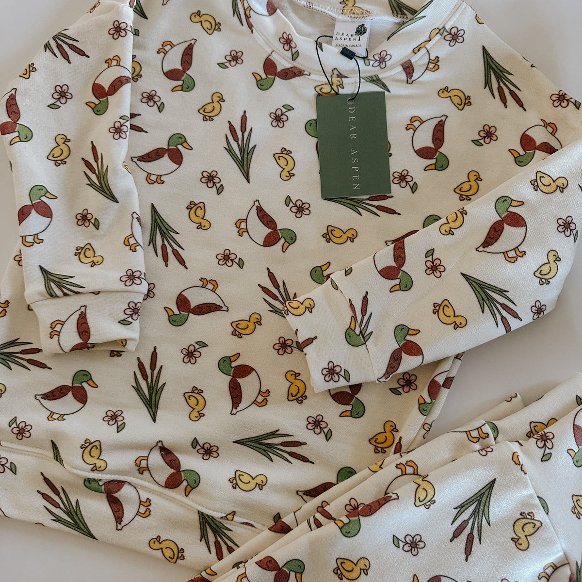 Cute Ducks - Crewneck – Dear Aspen Corporation
